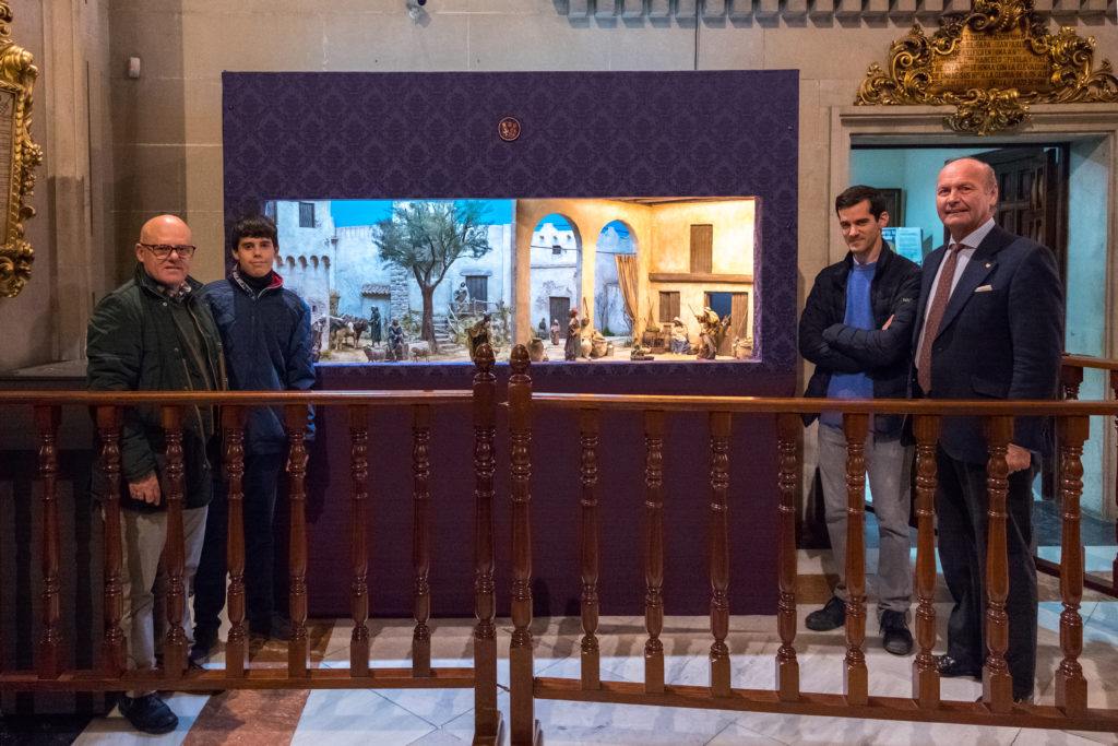 Apertura del Nacimiento en la Basílica del Gran Poder | Hermandad del ...